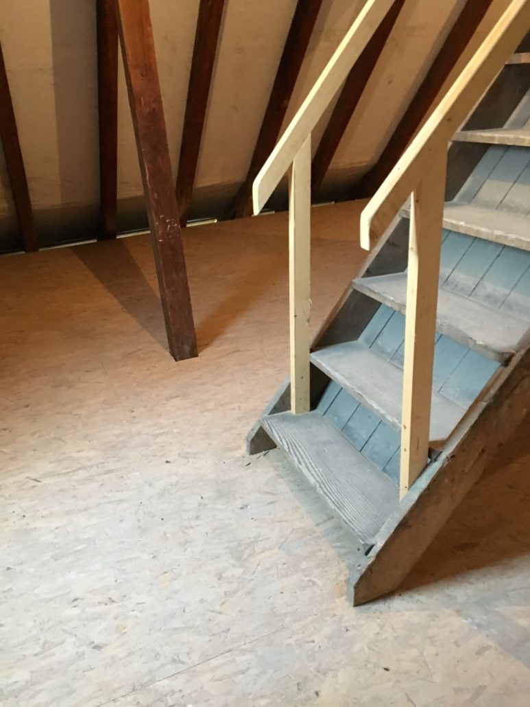 Bühnenbodendämmung | Alles aus einer Hand - Dachdecker Sikler in Stuttgart